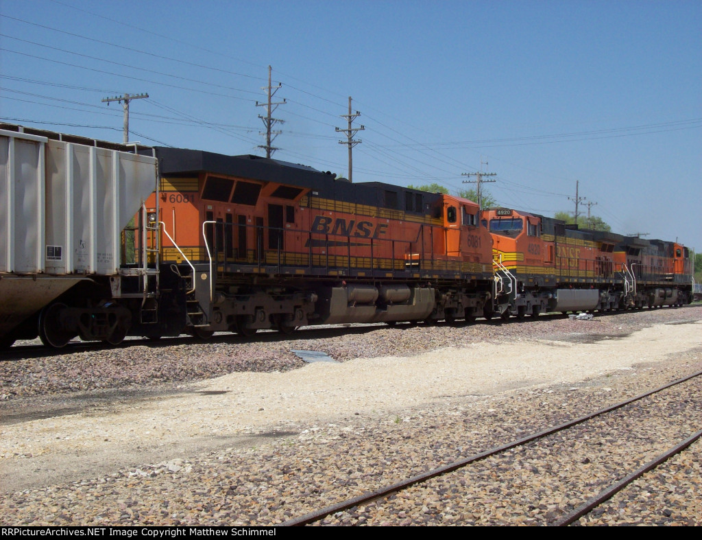BNSF 6081